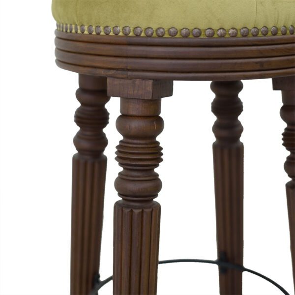 BS11 | Embrace the artistry and craftsmanship of our solid wood custom ...