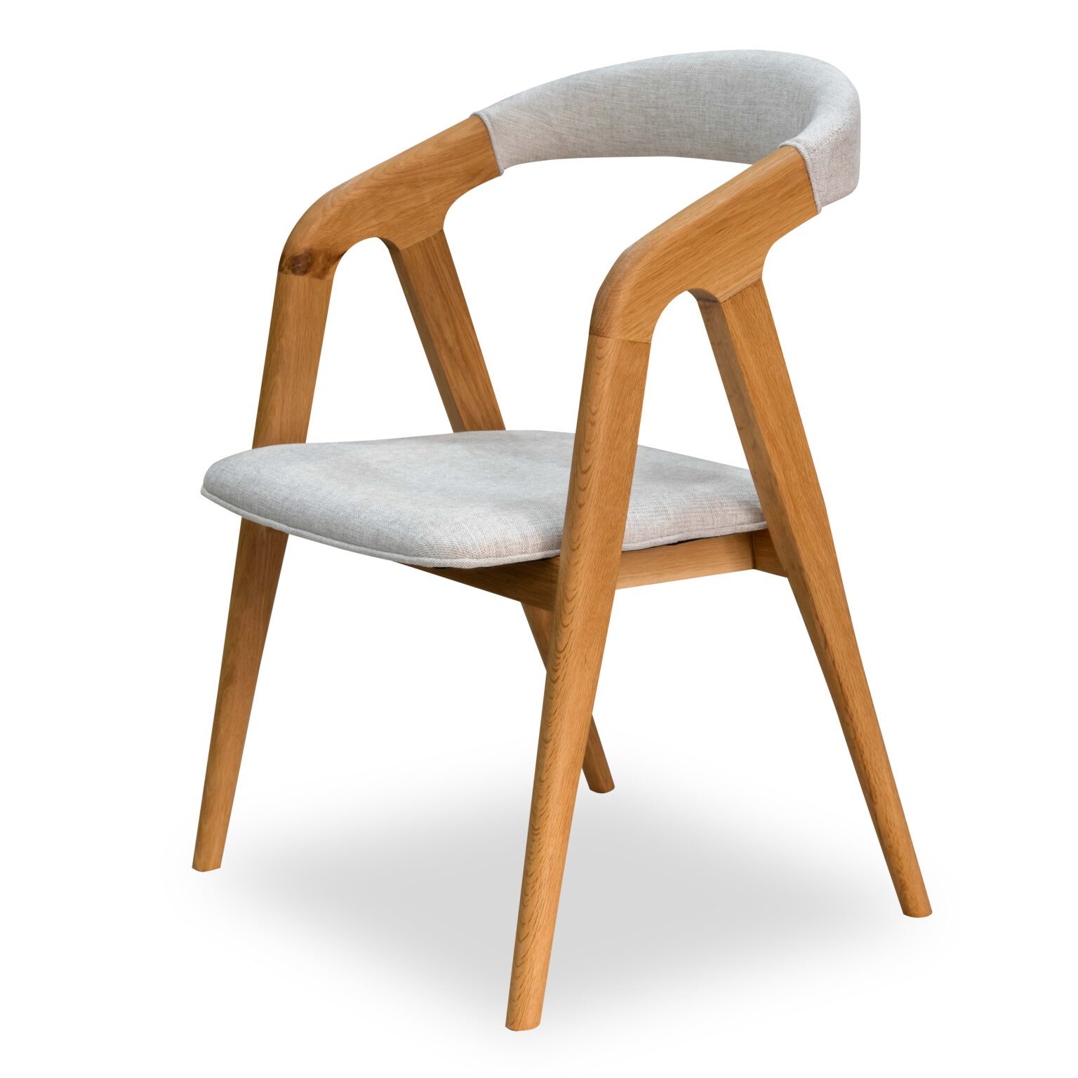 DS05 | Elevate your dining space with our custom-made dining chair ...