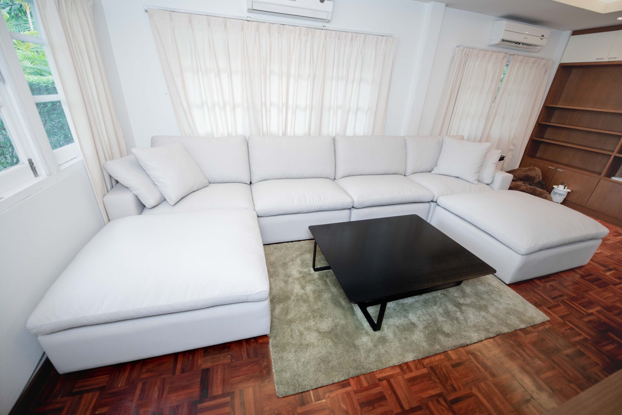 SFS14 | Transform your living room into a cozy haven with our U-shaped ...