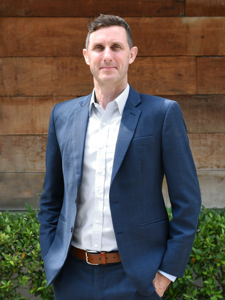 About Us | Hulta Design, the best furniture factory in Thailand